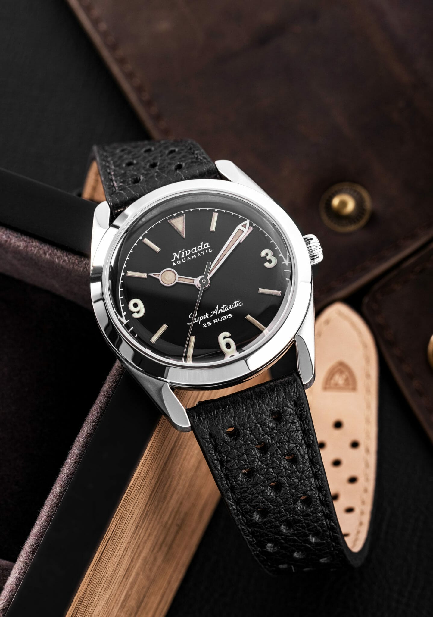 nivada-grenchen-super-antartic-passion-horlogere-10 - Passion Horlogère